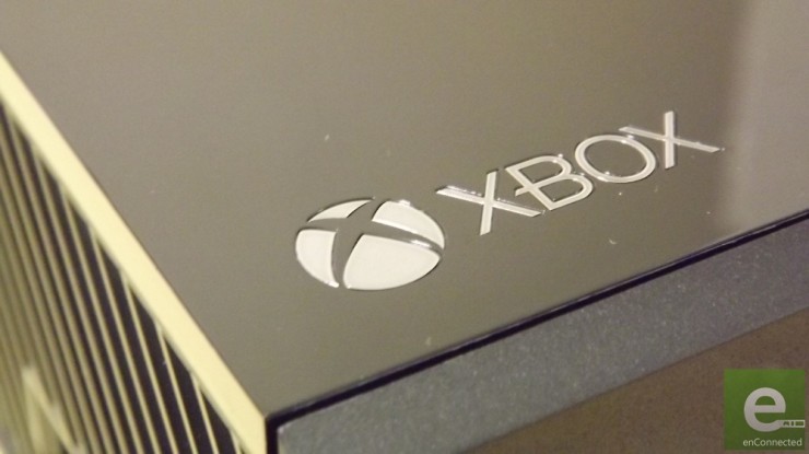 Review: Xbox One - Hardware | THE EN with Trav Pope